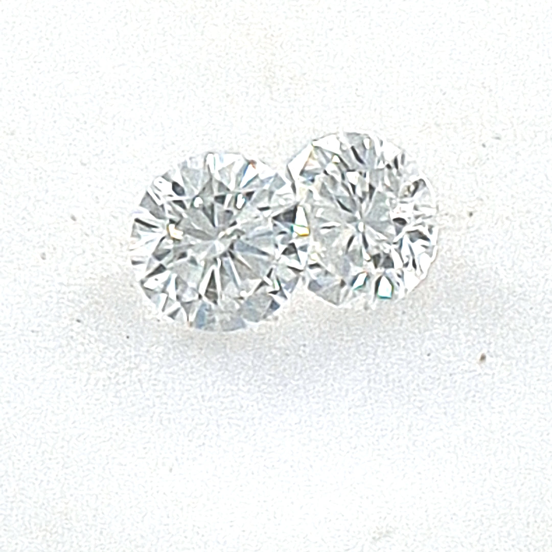 White Small Brilliant Cut Diamonds 2.7-3.5mm – belskydiamonds